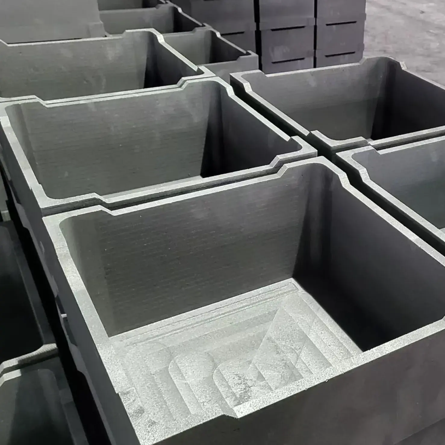 Customized Graphite Crucible For New Materials Energy